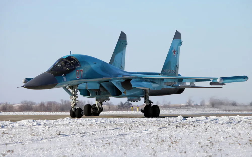 Обрезать вручную обои Sukhoi Su 34 Military Aircraft, Sukhoi, Su ...