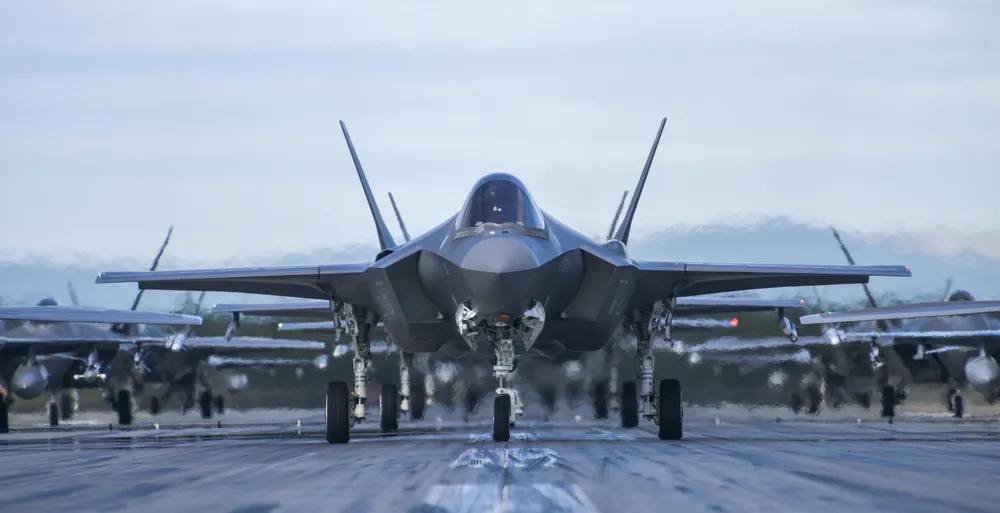 Manually crop Lockheed Martin F 35, Lockheed martin, F 35, Fighter ...