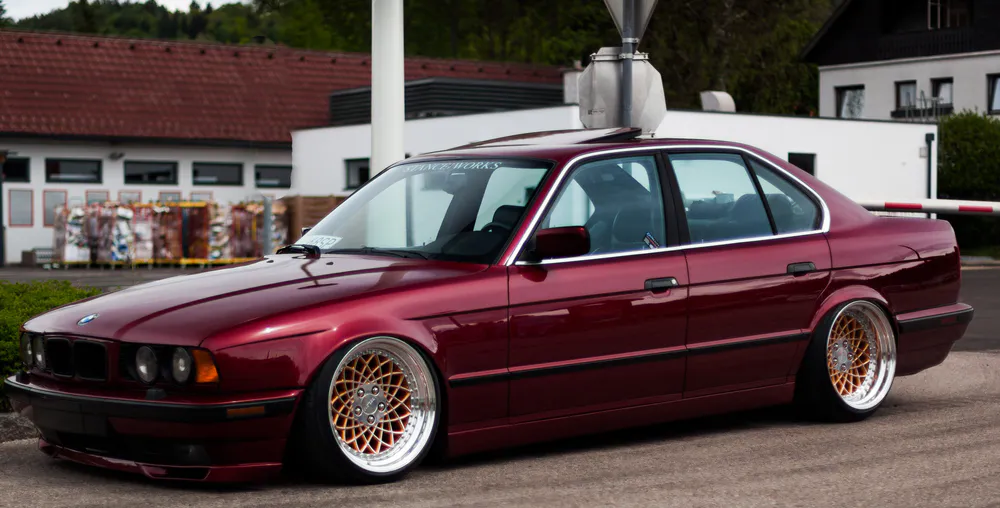 Manually crop BMW E34 Stance, Bmw, BMW 5 Series, E34, Red, BMW E34 ...